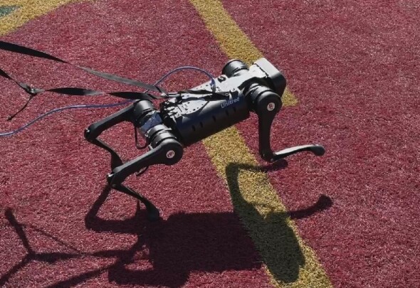 [2103.06484] Robust High-Speed Running for Quadruped Robots via Deep Reinforcement Learning